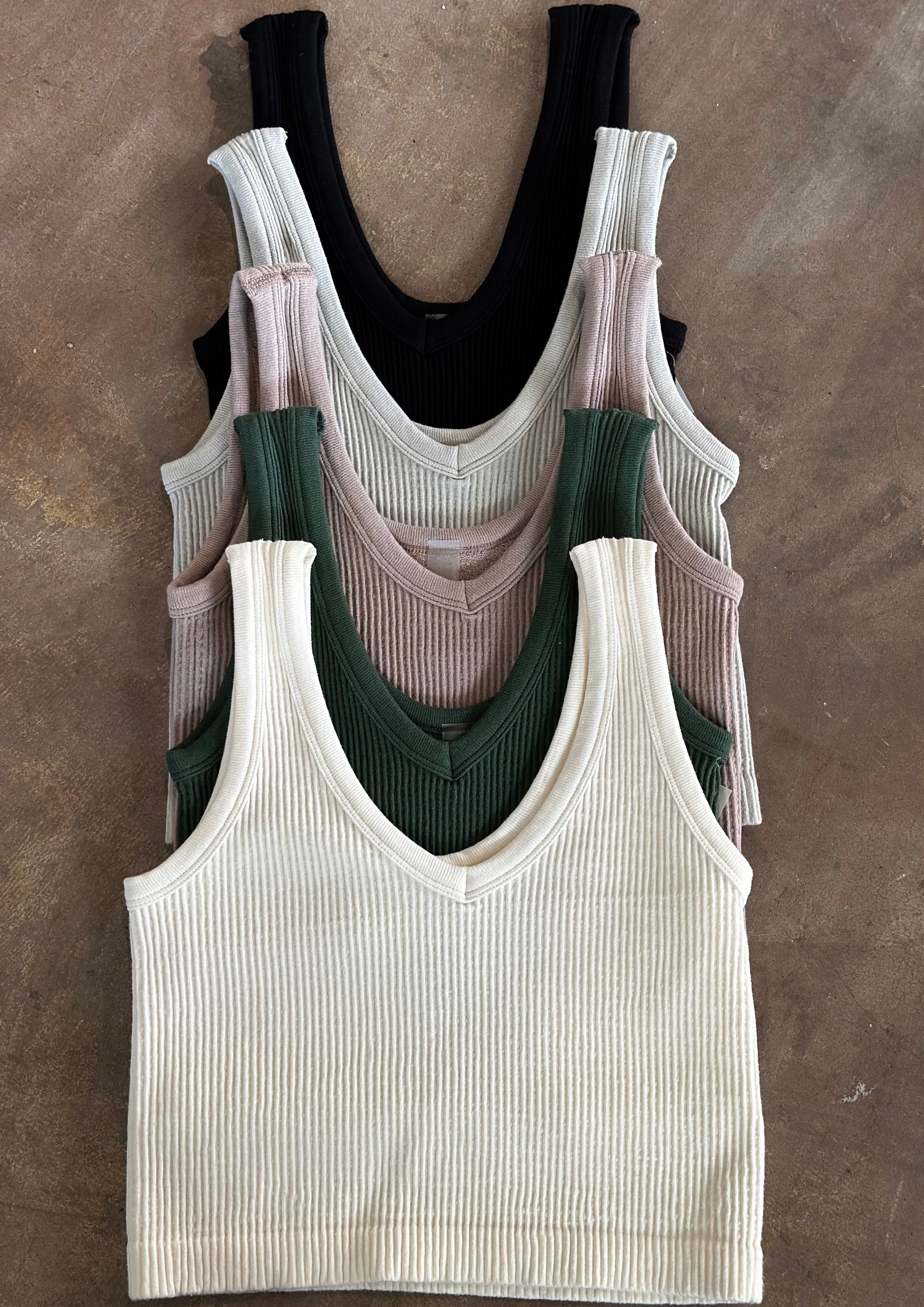 Tops – T’s Tanning & Boutique